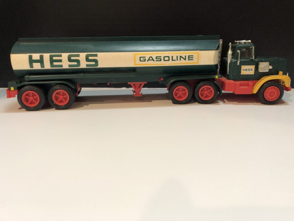 1977 Hess Fuel Oil Tanker (SKU:HES-77-16022) ( – Jackie's Toy Store